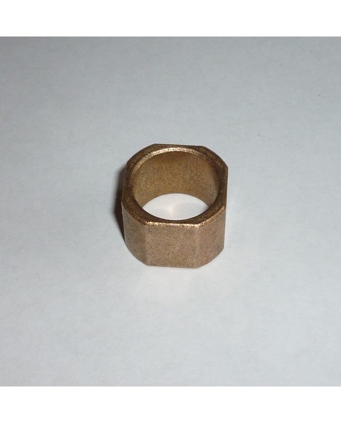 BOCIN PARA CAJA DE CAMBIOS DE TRACTOR DE CESPED CON CAJA DE 20 HP